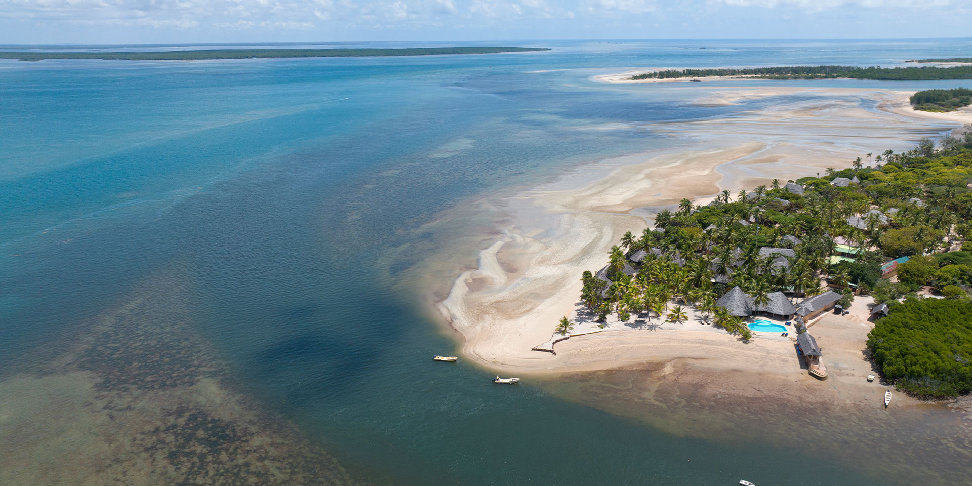 Safari - Kenya family bush & beach escape | Africa Geographic